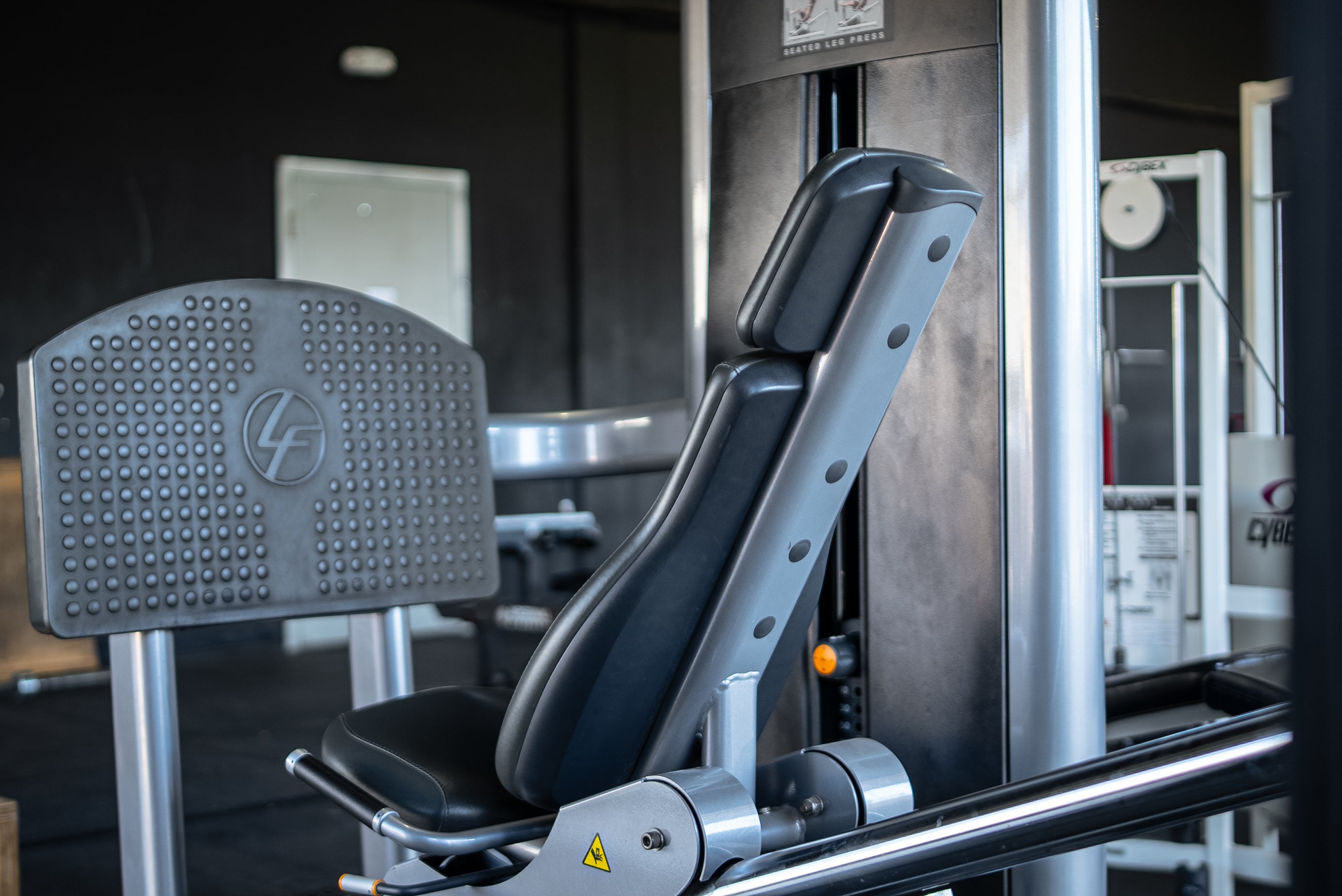 Pin Select Leg Press – Gentry Gym